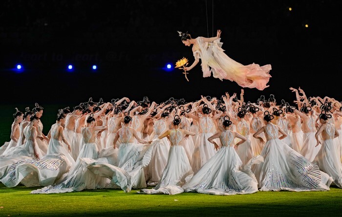 In Pics: Closing Ceremony Of The 19th Asian Games - Oneindia