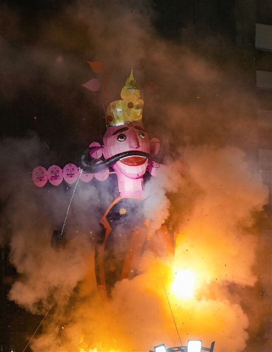 In Pics: India's Diverse Ravan Dahan Celebrations - Oneindia