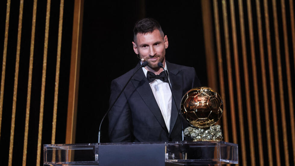 In Pics: Lionel Messi Clinches 8th Ballon d'Or, Sets New Record - Oneindia
