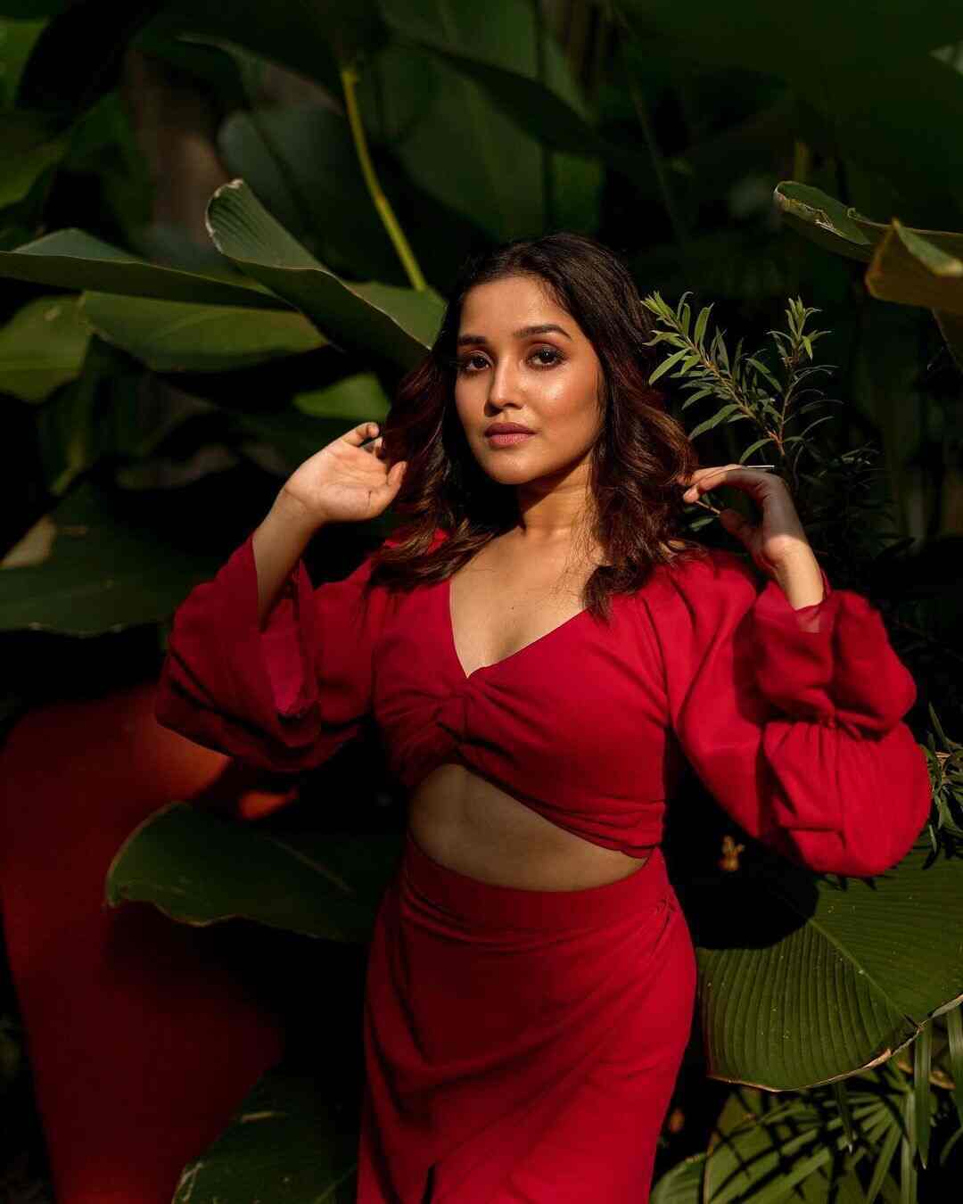 Anikha Surendran: സൂപ്പർ സ്റ്റൈലൻ ലുക്കിൽ അനിഖ സുരേന്ദ്രൻ... ചിത്രങ്ങളി ...