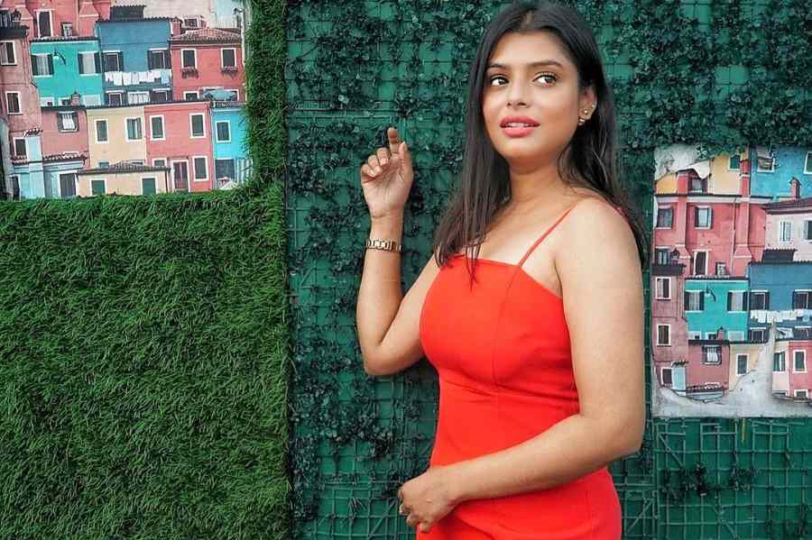 ক্যাজুয়াল লুকেও লাস্যময়ী গীতশ্রী, টেলি অভিনেত্রীর রূপে মোহিত নেট ...