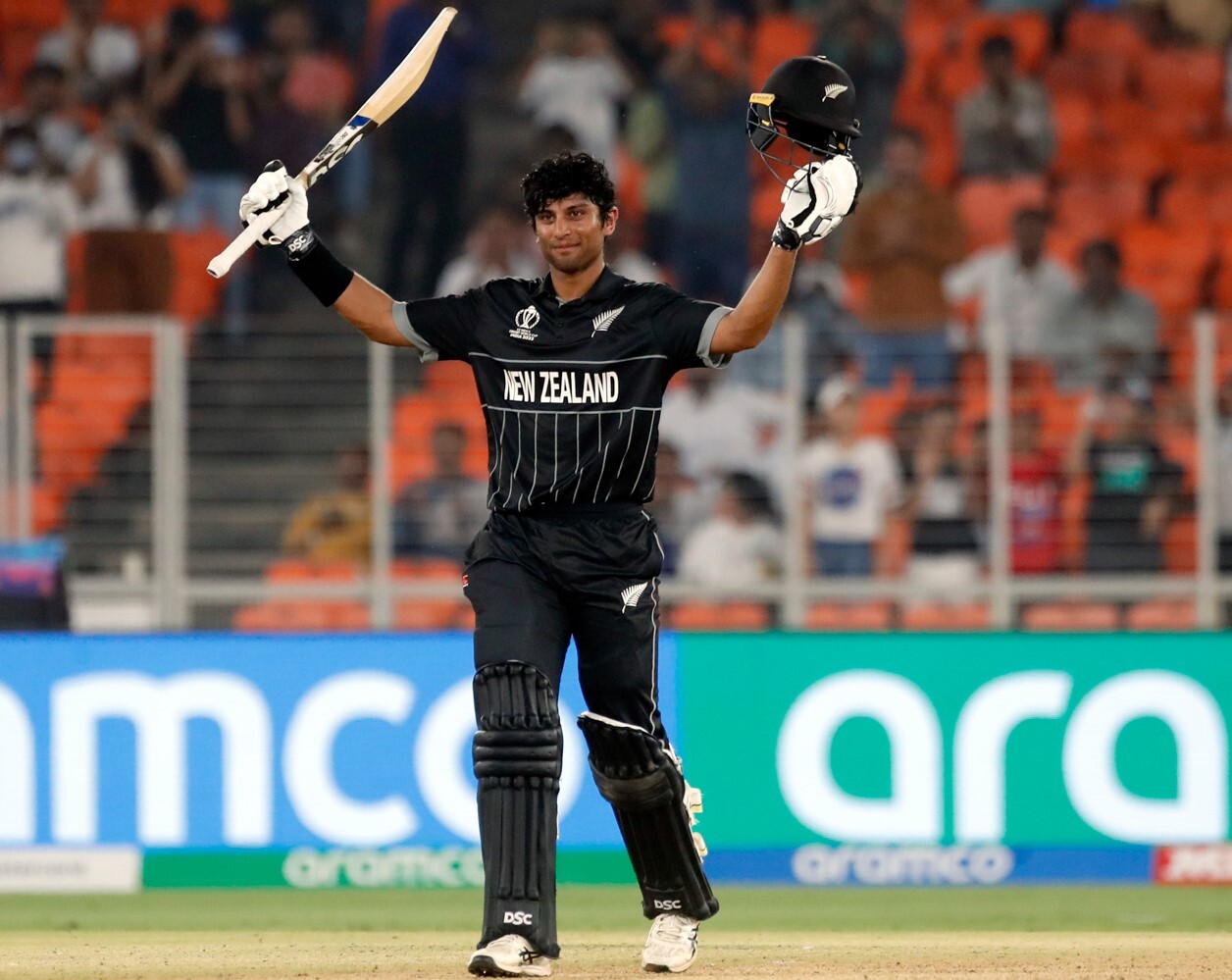 PHOTOS: அறிமுக போட்டியிலேயே சதம் அடித்த நியூசிலாந்து வீரர்.. பூர்வீகம் ...