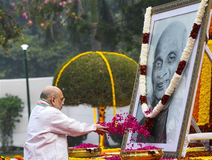 Sardar Patel Birth Anniversary: PM Modi and Others Pay Tribute - Oneindia