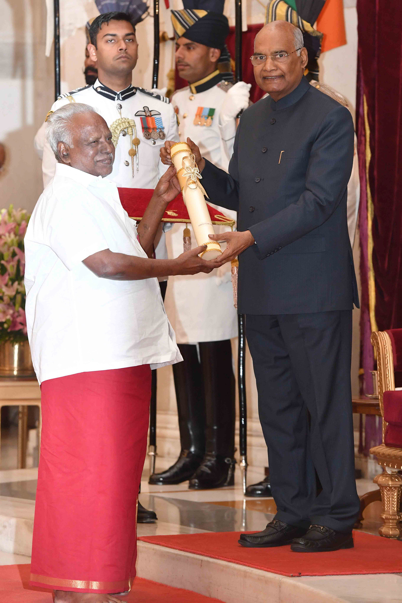 The Life and Legacy of 'Amma' Bangaru Adigalar - Oneindia