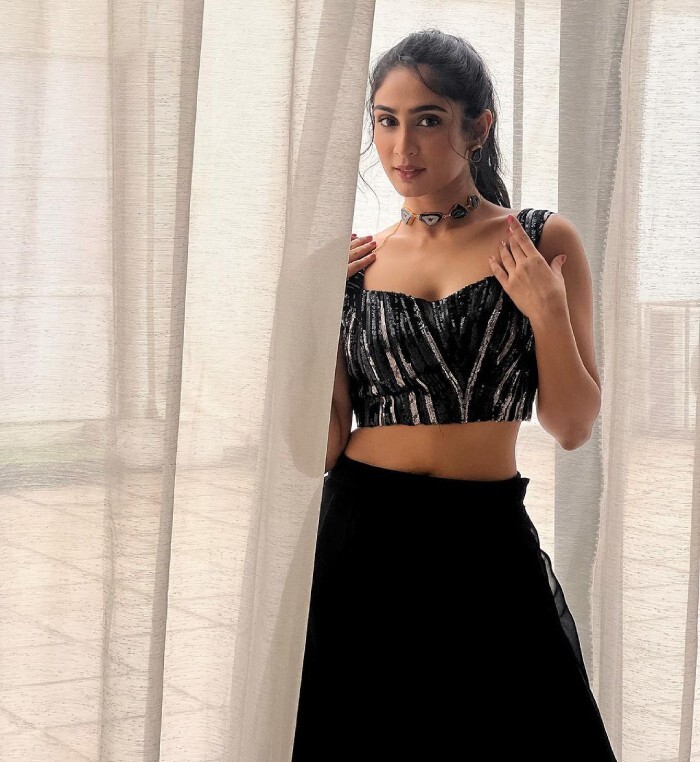 Deepti Sati: മാലാഖയെപ്പോലെ... കലക്കൻ ഫോട്ടോഷൂട്ടുമായി ദീപ്തി സതി; ഇ ...