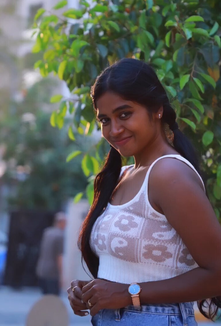 PHOTOS: மண்டேலா பட நடிகையா இது! போட்டோஷூட்டில் கலக்கும் சரண்யா ...