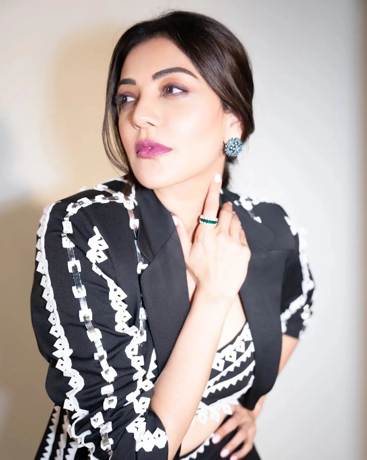 కాజల్ అగర్వాల్ కవ్వింపులు.. సెకండ్ ఇన్నింగ్‌లో జోరు పెంచిన ముద్దుగుమ్మ ...