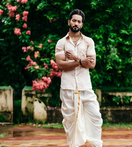 Bigg Boss Kannada 10: Meet The Dynamic Wildcard Entries Pavi Poovappa ...