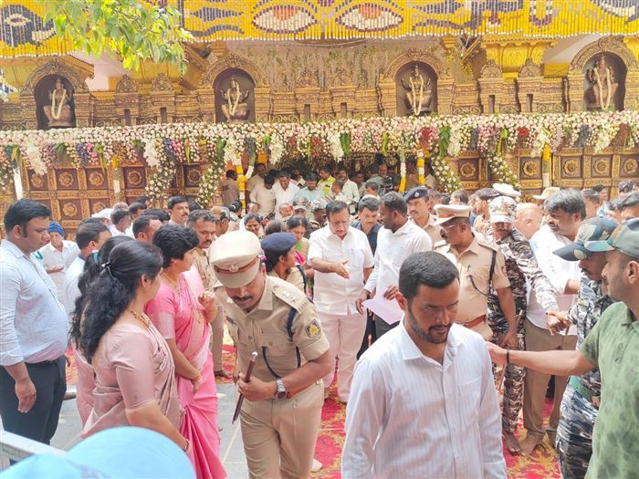 Hasanamba 2023: ಹಾಸನಾಂಬೆ ದರ್ಶನಕ್ಕೆ ವಿದ್ಯುಕ್ತ ತೆರೆ | Historic Hasanamba ...