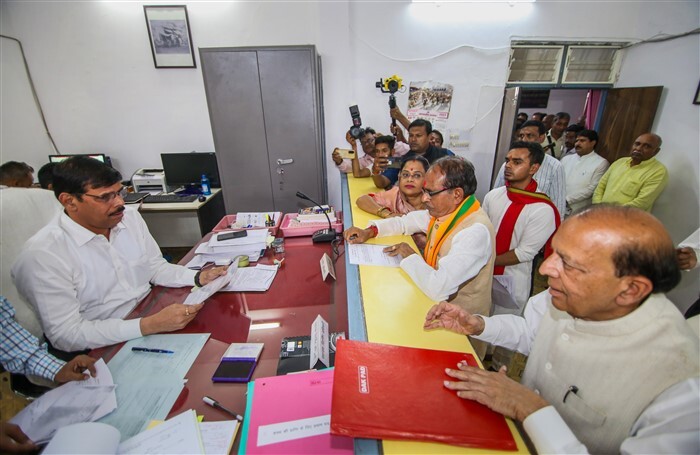 In Pics: Election Candidates File Nomination Papers for Assembly ...