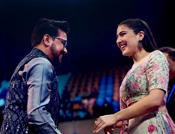 In Pics: Sara Ali Khan, Madhuri Dixit & Others Felicitated at IFFI in Goa - Oneindia