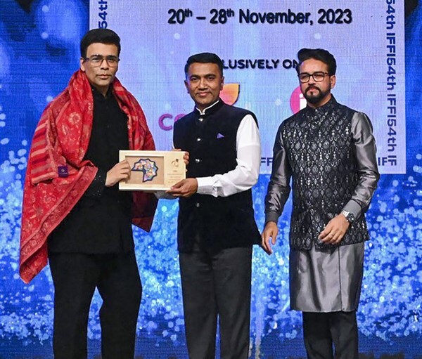 In Pics: Sara Ali Khan, Madhuri Dixit & Others Felicitated at IFFI in Goa - Oneindia