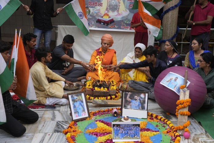 In Pics: World Cup 2023 Excitement Peeks, Nation Prays For India’s ...