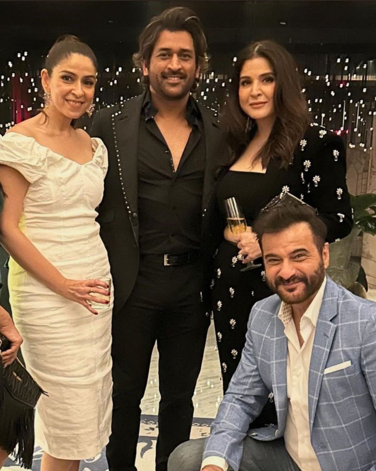 INSIDE PHOTOS of Shah Rukh Khan's Star-Studded 58th Birthday Bash ...