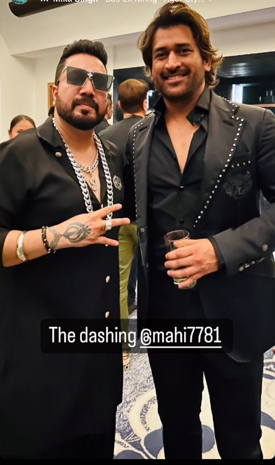 INSIDE PHOTOS of Shah Rukh Khan's Star-Studded 58th Birthday Bash ...