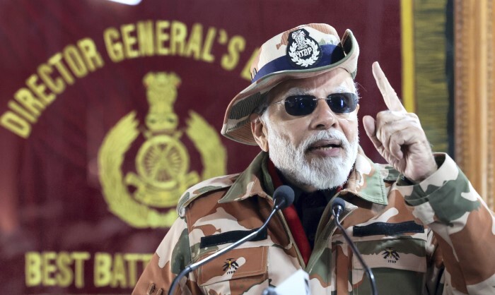 PM Modi Celebrates Diwali 2023 | PM Modi Celebrates Diwali With ...