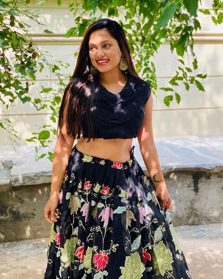 PHOTOS: தாய்லாந்தில் "ஜாலியோ ஜிம்கானா".. வெகேஷன் மோடில் எதிர்நீச்சல் ...