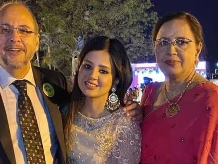 सफल बिज़नेस वुमन हैं एमएस धोनी की सास, संभालती हैं दामाद का 800 करोड़ ...