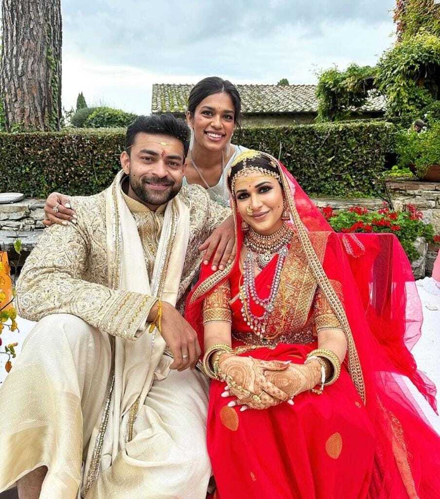 Varun Tej and Lavanya Tripathi Radiate Happiness in Stunning Wedding ...