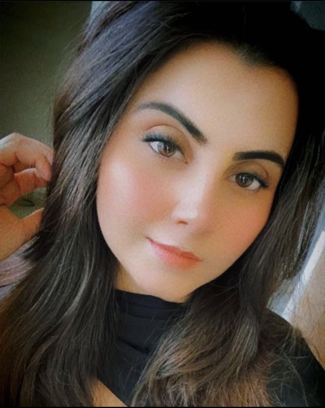 'क्यों ये देश हर बात में हमसे आगे है', कौन है पाकिस्तानी एक्ट्रेस सहर ...