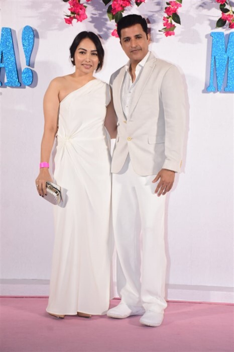 Bollywood Stars Grace Grand Opening of 'Mamma Mia' Show At NMACC - Oneindia