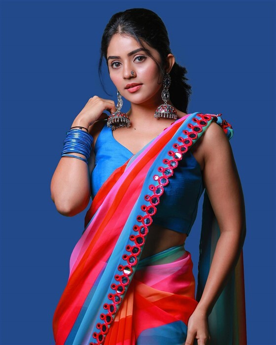 ಕನ್ನಡದ ನಟಿ 'ಕೈವಾ' ಚಿತ್ರದ ನಾಯಕಿ ಮೇಘಾ ಶೆಟ್ಟಿ ಹೊಸ ಲೂಕ್: ಫೋಟೊಗಳು | Kannada Actress Kaiva Heroine ...