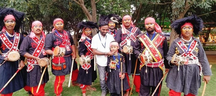 Mohan Kumar: ವೇದ ಸಿನಿಮಾದ "ಜುಂಜಪ್ಪ" ಸಿಂಗರ್‌ ನೇತೃತ್ವದಲ್ಲಿ ಬೆಂಗ್ಳೂರಲ್ಲಿ ...