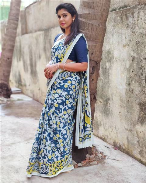 PHOTOS: தோழியை நினைவுகூர்ந்த பாண்டியன் ஸ்டோர்ஸ் மீனா.. வருந்தும் ...