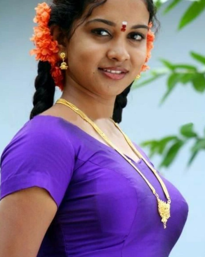 PHOTOS: 'உலக அழகி நான் தான்' பாடலில் வரும் நடிகையை நியாபகம் இருக்கா ...