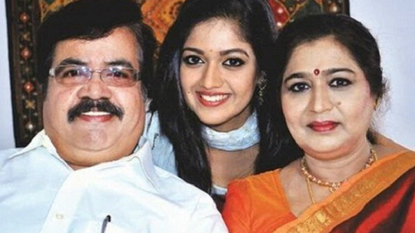 PHOTOS: விஜயகாந்த், ரஜினி பட நடிகையா இது? குடும்பம் குட்டின்னு ஆளே ...