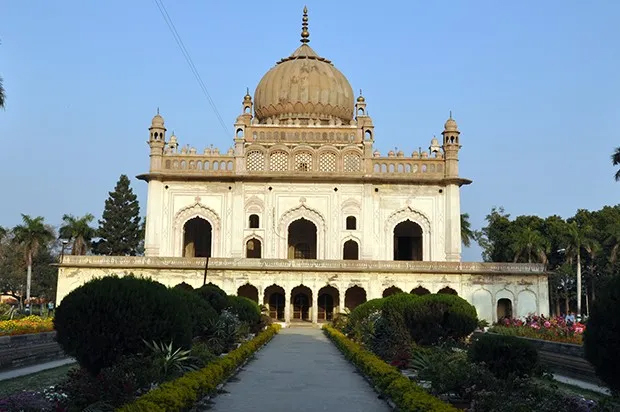 Don't Miss These Must-See Attractions in Ayodhya Beyond the Ram Mandir ...