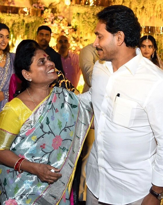 In Pics: Andhra Pradesh CM YS Jagan at YS Sharmila’s Son’s Engagement ...