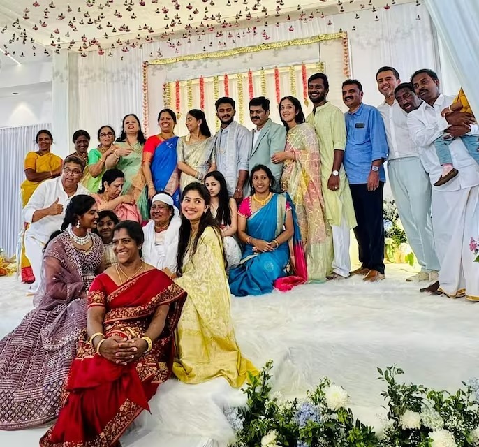 Sai Pallavi's Sister Pooja Kannan Celebrates Engagement to Vineeth, See ...