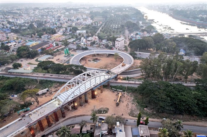 ಶಿವಮೊಗ್ಗದ ವಿದ್ಯಾನಗರ ರೈಲ್ವೆ ಮೇಲ್ಸೇತುವೆ ಹೇಗಿದೆ ನೋಡಿ | Shivamogga ...