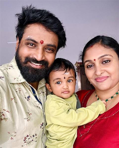 PHOTOS: மகனின் பிறந்தநாளை விமரிசையாக கொண்டாடிய மிர்ச்சி செந்தில் ...