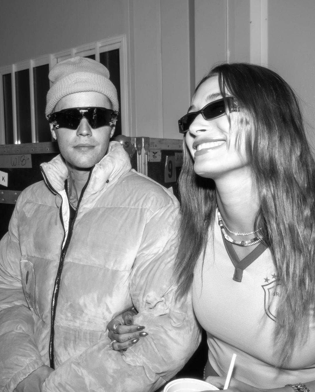 कौन है दुनिया का नंबर-1 सिंगर? क्या टॉप 5 में बॉलीवुड से भी है कोई नाम ...