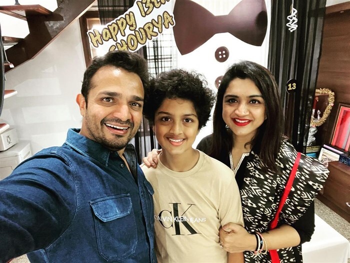 ಕಳೆದ ಕ್ಷಣಗಳು ನೆನಪಾಗಿ ಬದುಕಲಿ : ಪತ್ನಿ ಫೋಟೋ ಜೊತೆಗೆ ವಿಜಯ ರಾಘವೇಂದ್ರ ಭಾವುಕ ...