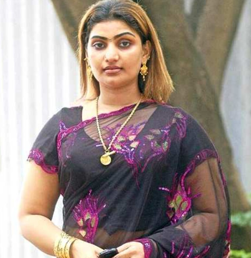 கிளாமர் உடையில் பார்த்த பாபிலோனாவா இது? சேலையில் இப்போ எப்படி ...