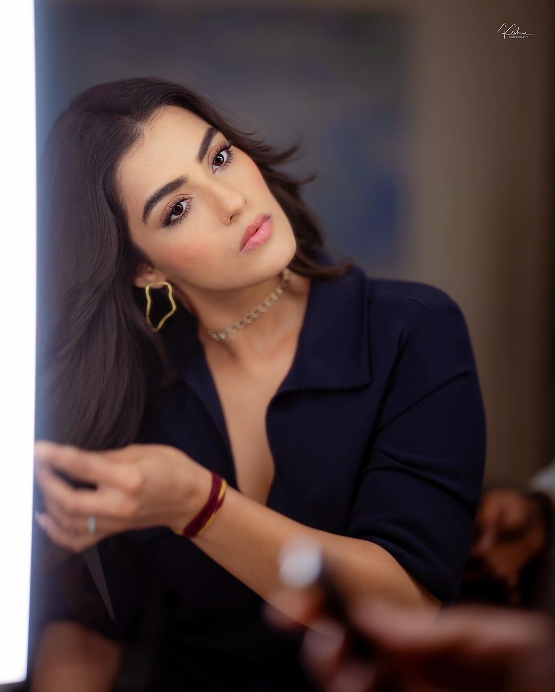 సొగసుల విందుతో సెగలు పుట్టిస్తున్న కావ్యా థాపర్ | Actress Kavya Thapar ...