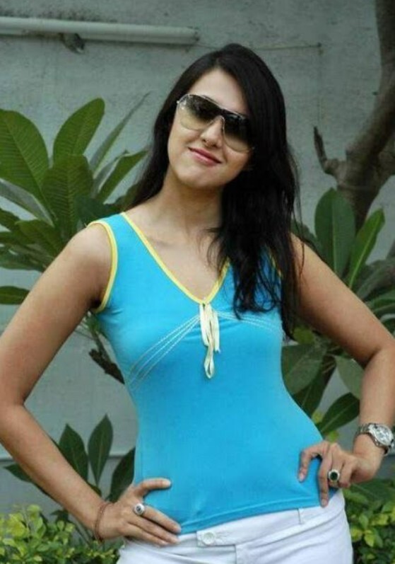 விஜயகாந்தின் 'வாஞ்சிநாதன்' பட நடிகையை நியாபகம் இருக்கா? இப்போ எப்படி இருக்காங்கன்னு பாருங்க ...