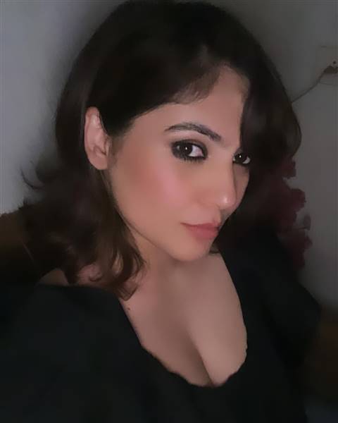 ஷார்ட் ஹேர்க்கு மாறிய பிக்பாஸ் பிரபலம்.. இணையத்தை கலக்கும் லேட்டஸ்ட் பிக்ஸ் | Actress Sherin ...