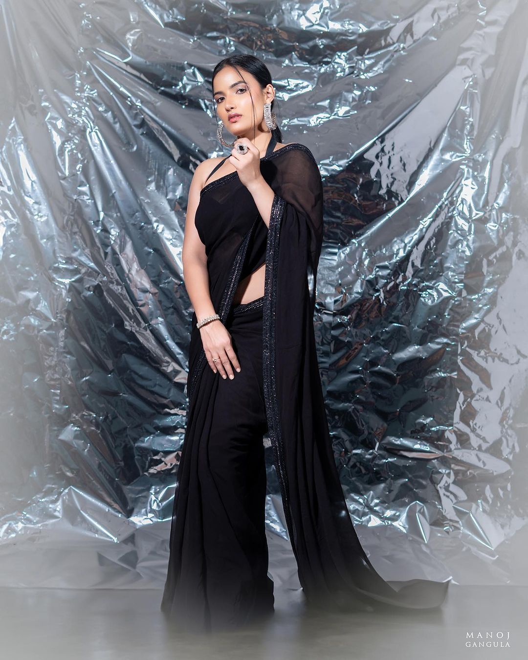 కవ్వింపులతో కాక పుట్టిస్తున్న సిరి హనుమంత్.. డోస్ పెంచేస్తుందిగా ...