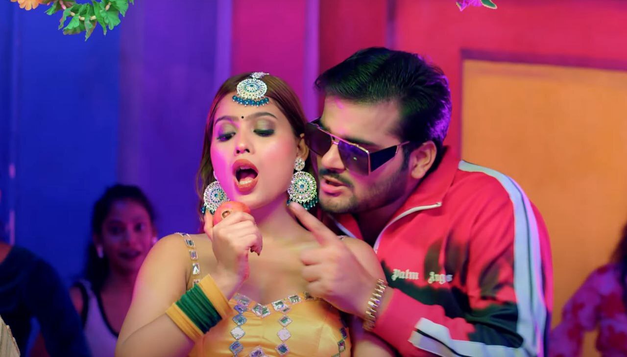 अरविंद अकेला कल्लू का नया गाना ‘अनार’ रीलीज़ के साथ ही हुआ वायरल - Oneindia Hindi