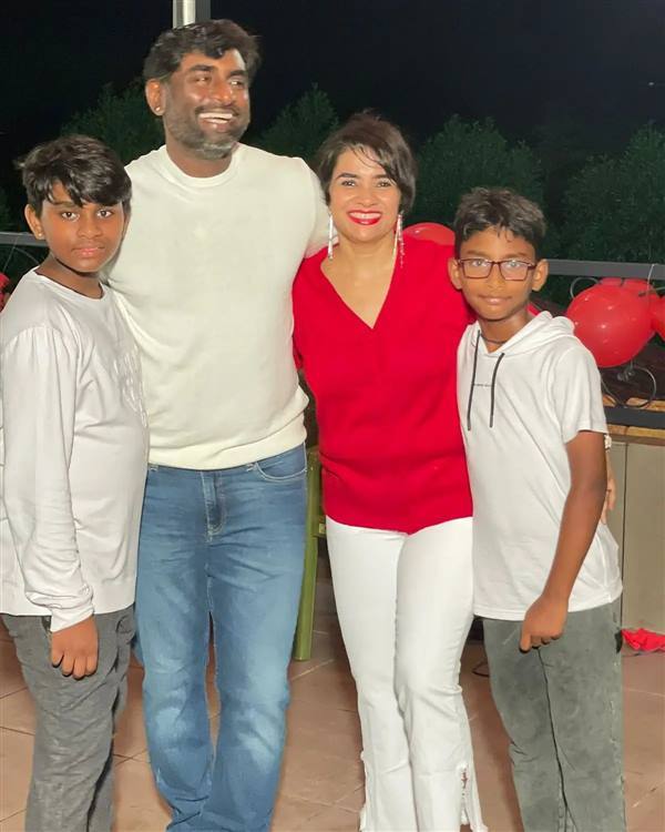 ஆர்ஆர்ஆர் பட ஒளிப்பதிவாளரின் மனைவி திடீர் மரணம்.. சோகத்தில் திரையுலகம்! | Dop Senthil Kumar Wife ...