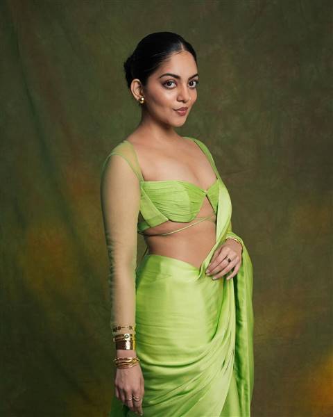 யாரு இந்த குட்டி தம்போலினா.. ட்ரெண்டாகும் மலையாள நடிகை ஆஹானா லேட்டஸ்ட் பதிவு.. | Entertainment ...