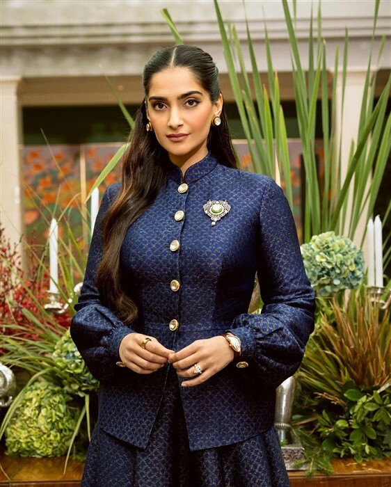 In Pics: Inside Sonam Kapoor’s India-Inspired Lunch At Her Lavish Rs ...