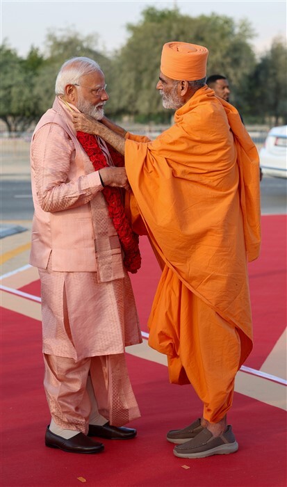 Inside Pictures Of Narendra Modi Inauguration Of The BAPS Hindu Mandir ...