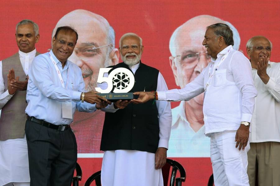 গুজরাত কো-অপারেটিভ মিল্ক মার্কেটিং ফেডারেশনের সুবর্ণ জয়ন্তীতে নরেন্দ্র ...