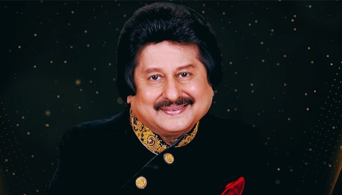 चिट्ठी आई से लेकर... ना कजरे की धार तक...' पंकज उधास ने मचाई फिल्मी ...