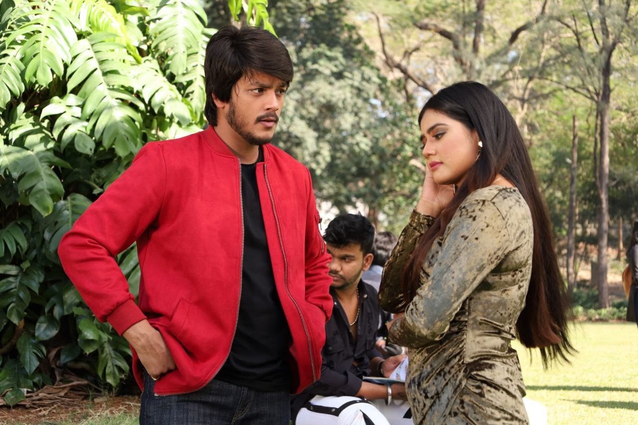 Bhojpuri Film: अभिनेता ऋषभ कश्यप गोलू की फिल्म ‘शुभ लगन’ की शूटिंग सेट से वायरल हुई तस्वीरें ...